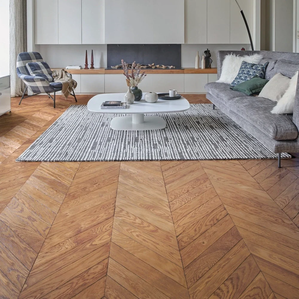 Top Chevron Flooring Supplier in Dubai & Abu Dhabi – #1 Shop